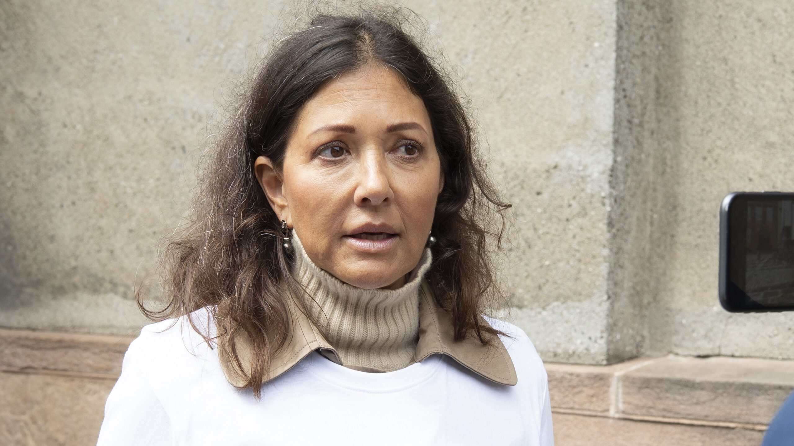 Derfor holder Alexandra lav profil - SeniorNews.dk